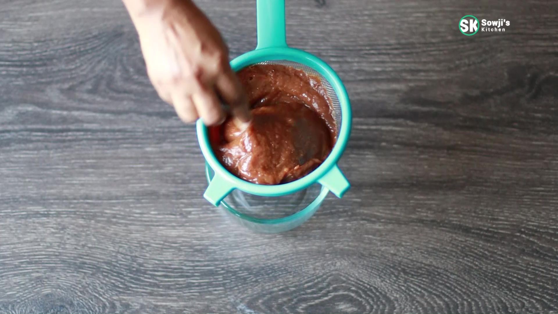 Tamarind chutney recipe | Imli chutney - Sowji's Kitchen